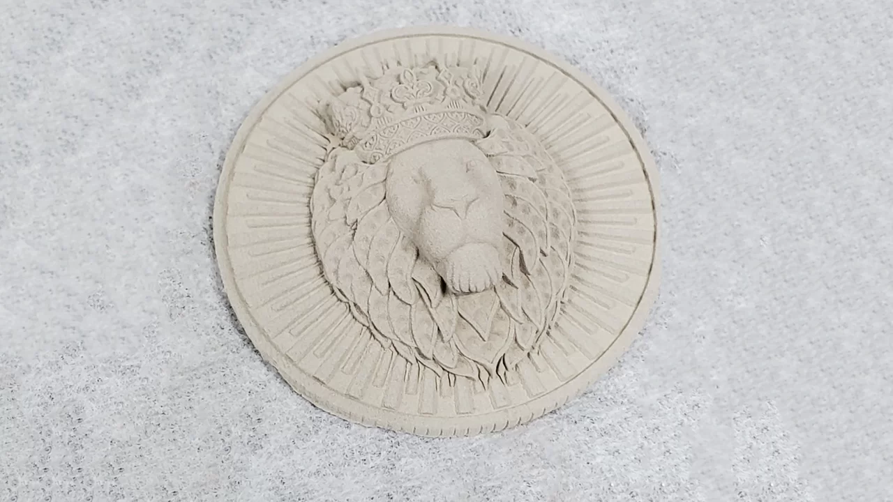 3D-printing silver coins in series